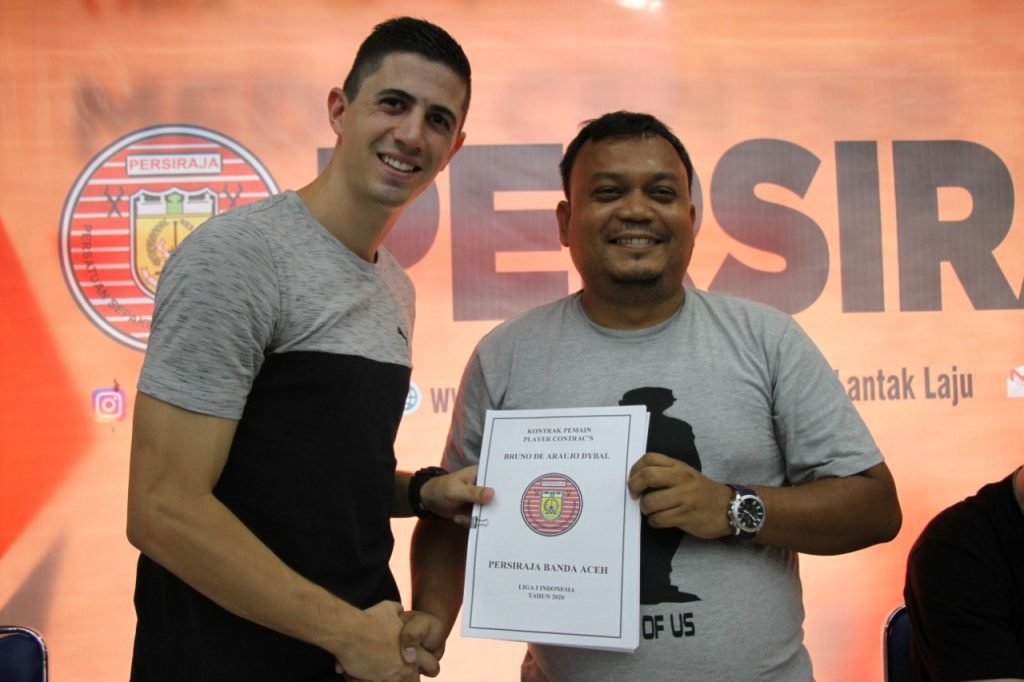 Adam Mitter dan Bruno Dybal Teken Kontrak dengan Persiraja